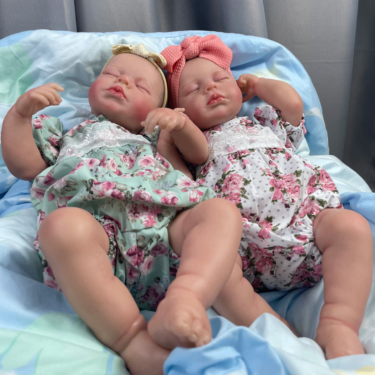 TWINS IRIS AND IDA – The Tots Doll co