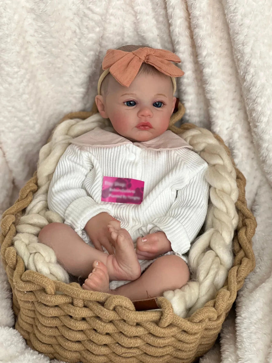 GiGi – The Tots Doll co